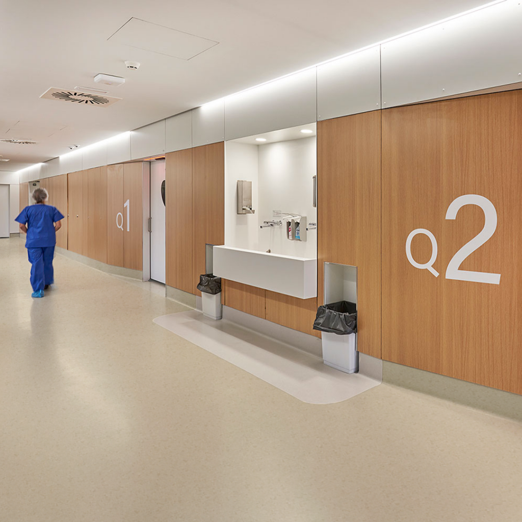 PISO HOMOGENEO EN ROLLO ECLIPSE SPIRIT SAND